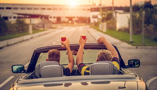 The Perfect Drinking delivery app is Swill